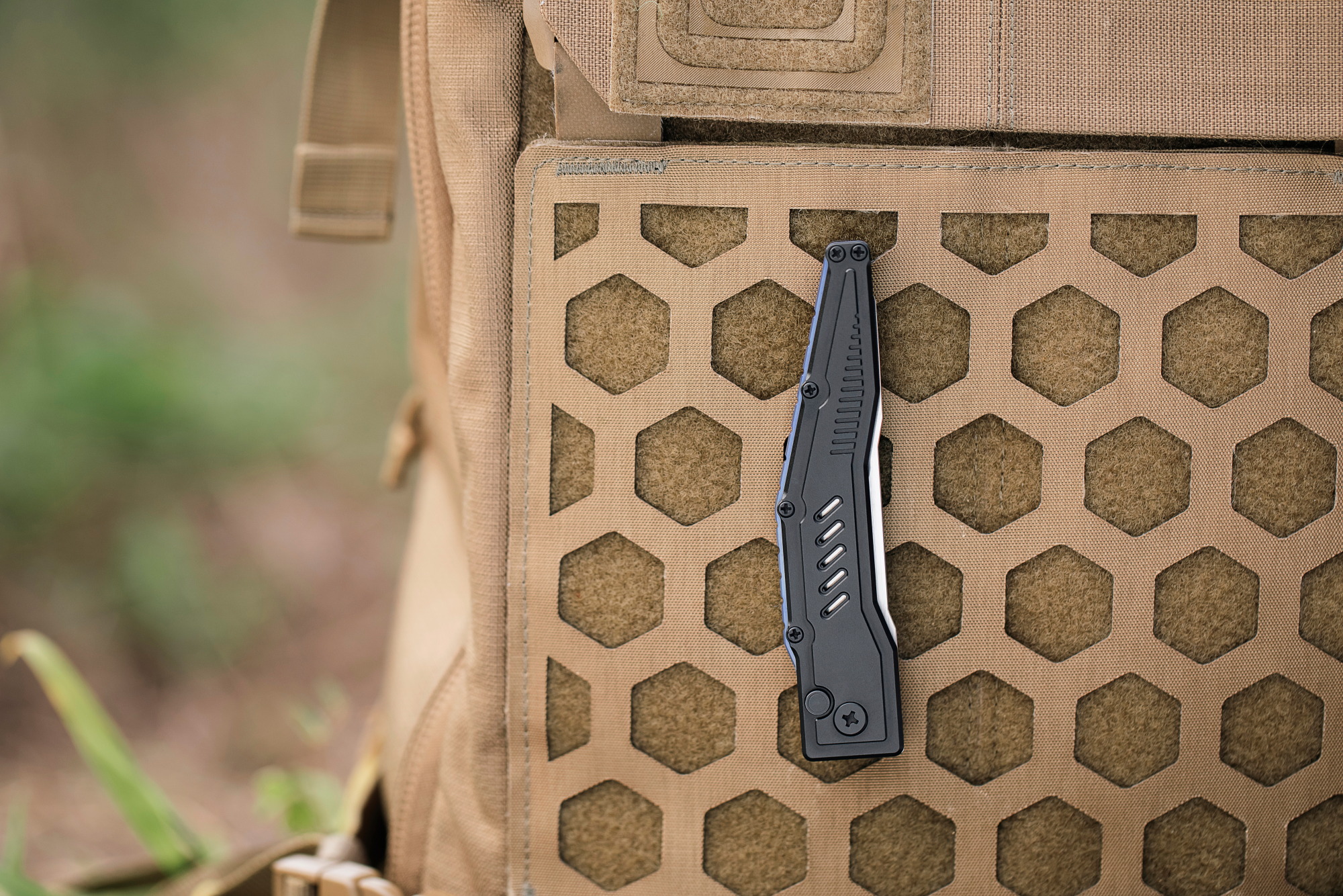Olight Mettle 3 Folding Pocket Tool - Olight Canada