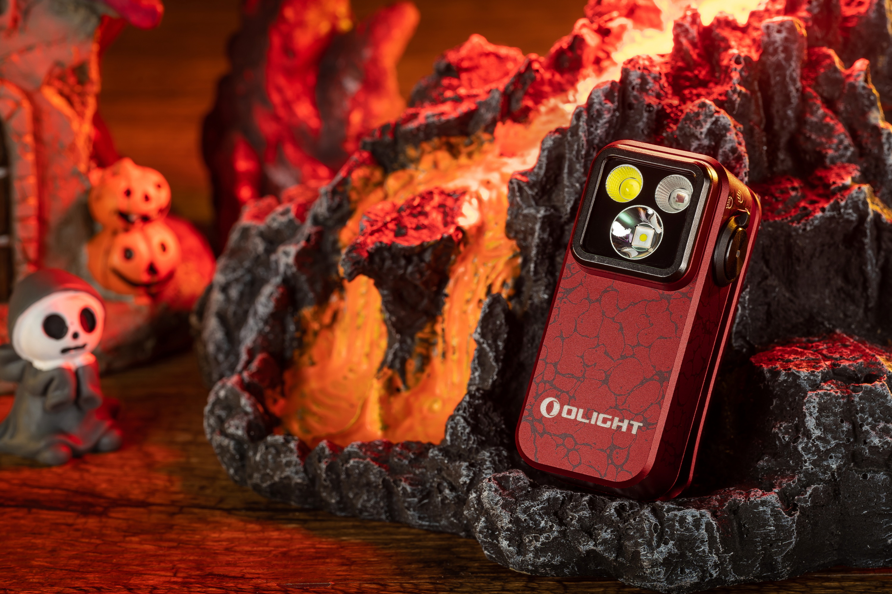 Oclip Pro clip light triple beam USB C flashlight bundle Canada ...